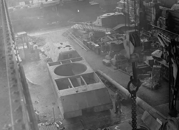 The Mighty Maus - at 207 Tons it is the Heaviest Tank Ever Built - Tank ...